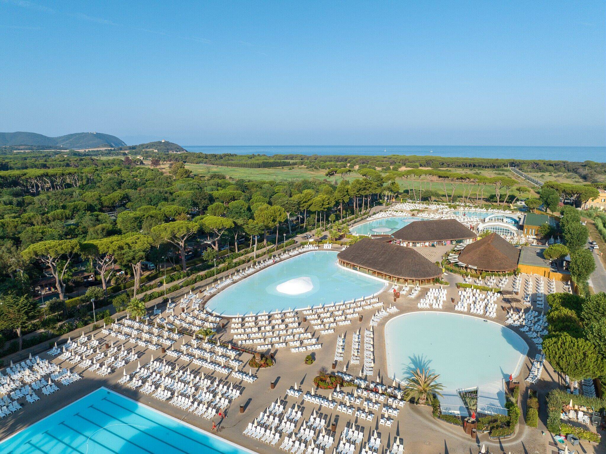 Hu Park Albatros Village - Tuscany